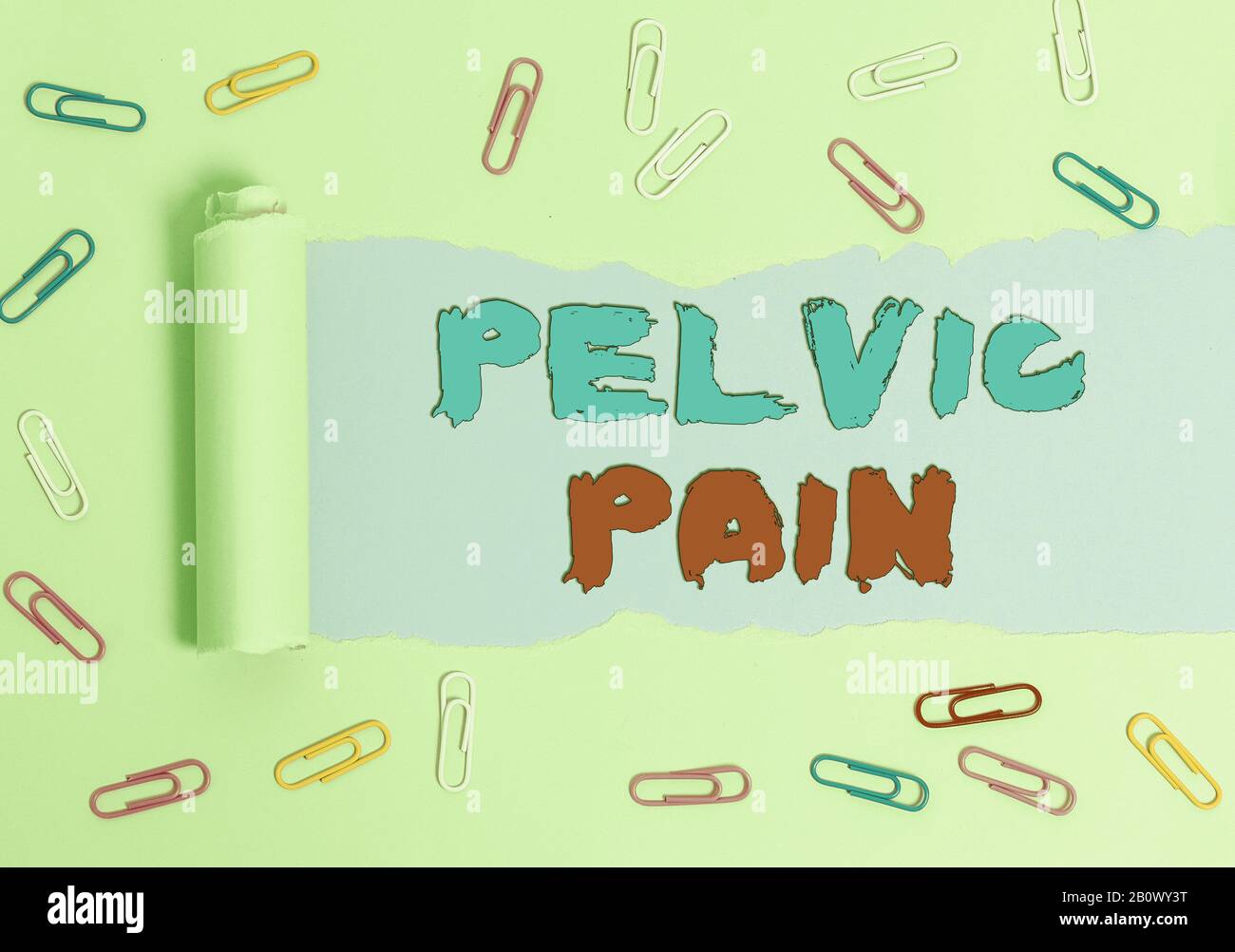 Schmerzen im beckenbereich -Fotos und -Bildmaterial in hoher Auflösung ...