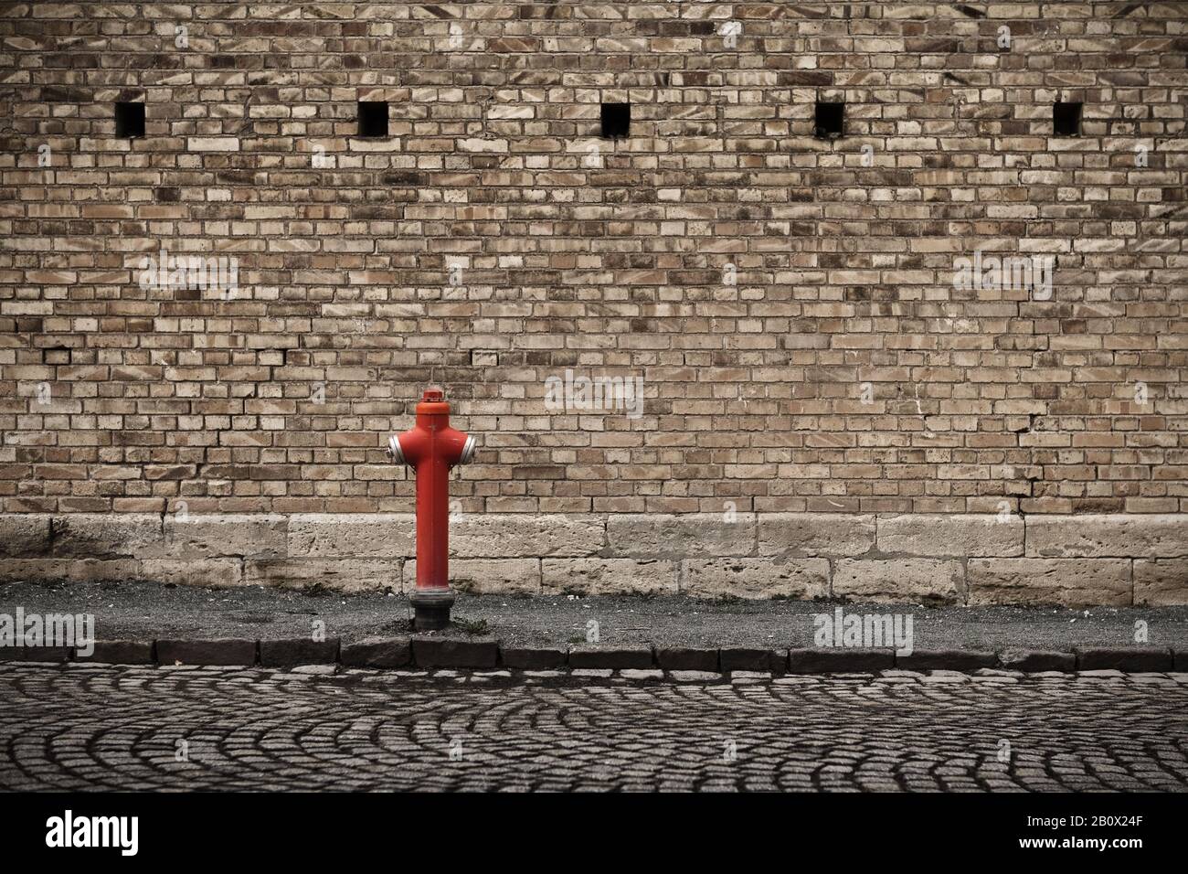 Feuer in der wand -Fotos und -Bildmaterial in hoher Auflösung – Alamy