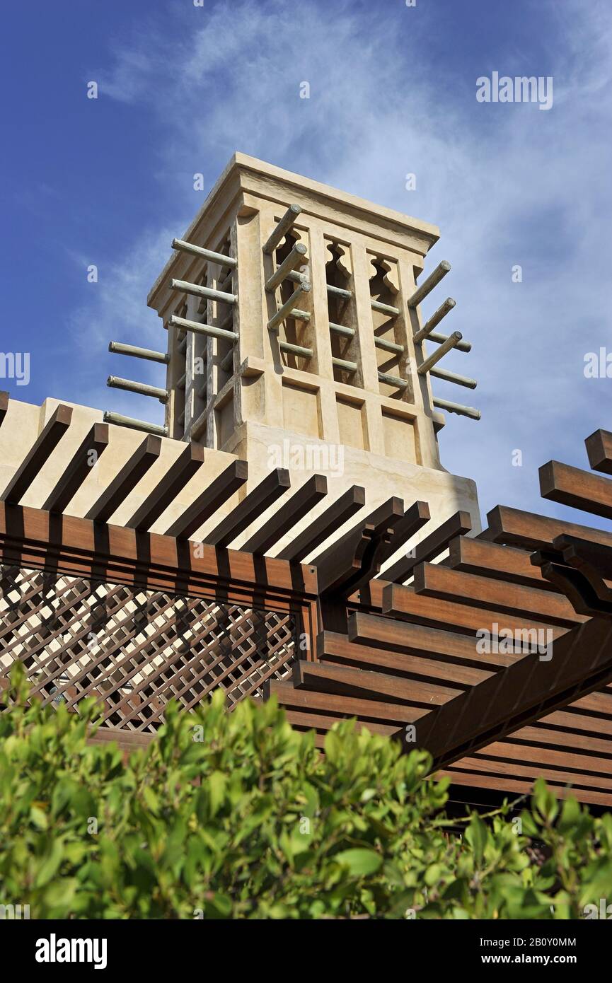 Windtürme von Souk Madinat, Dubai, Vereinigte Arabische Emirate ...