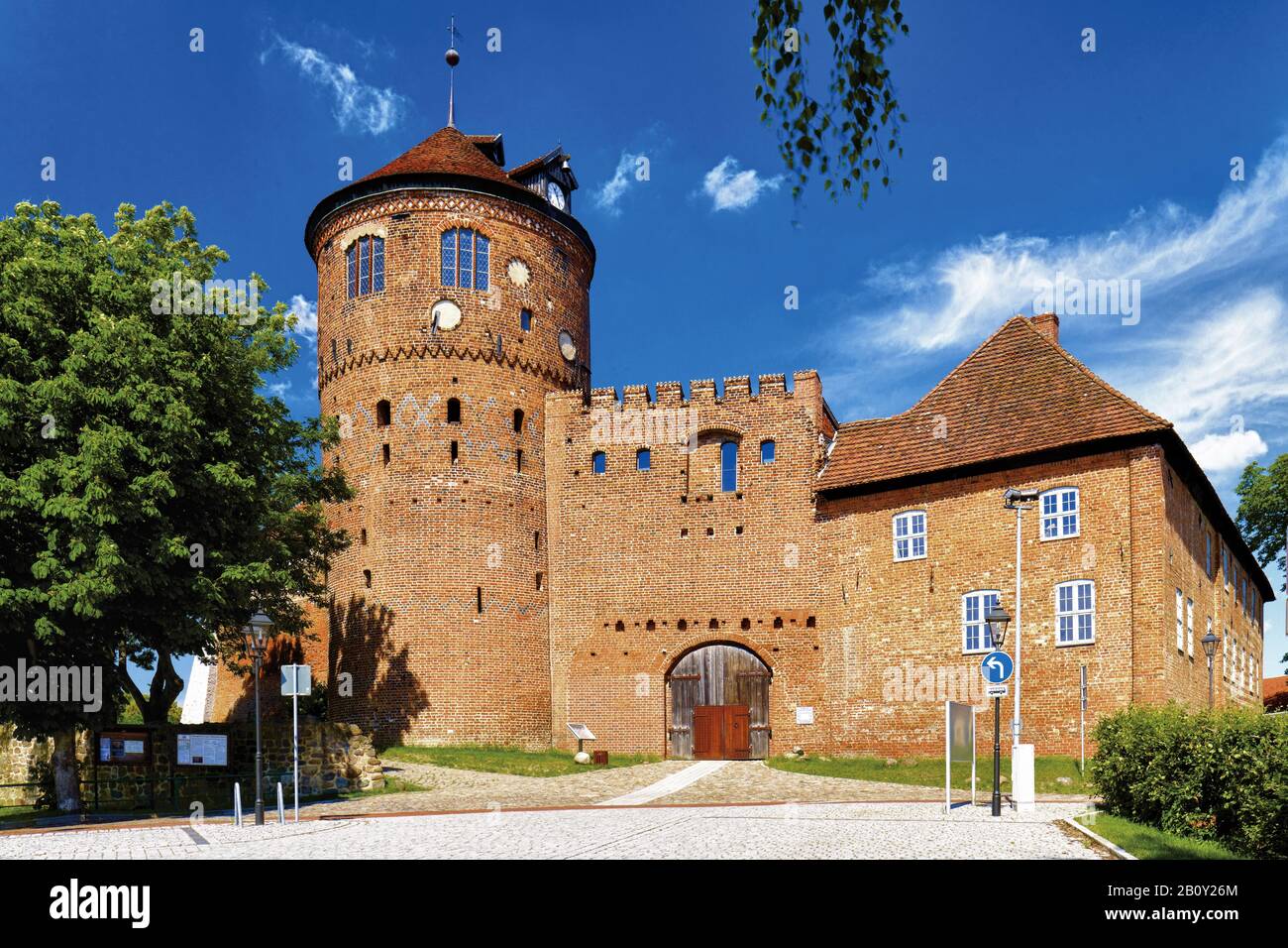 Altes schloss in neustadt glewe -Fotos und -Bildmaterial in hoher ...