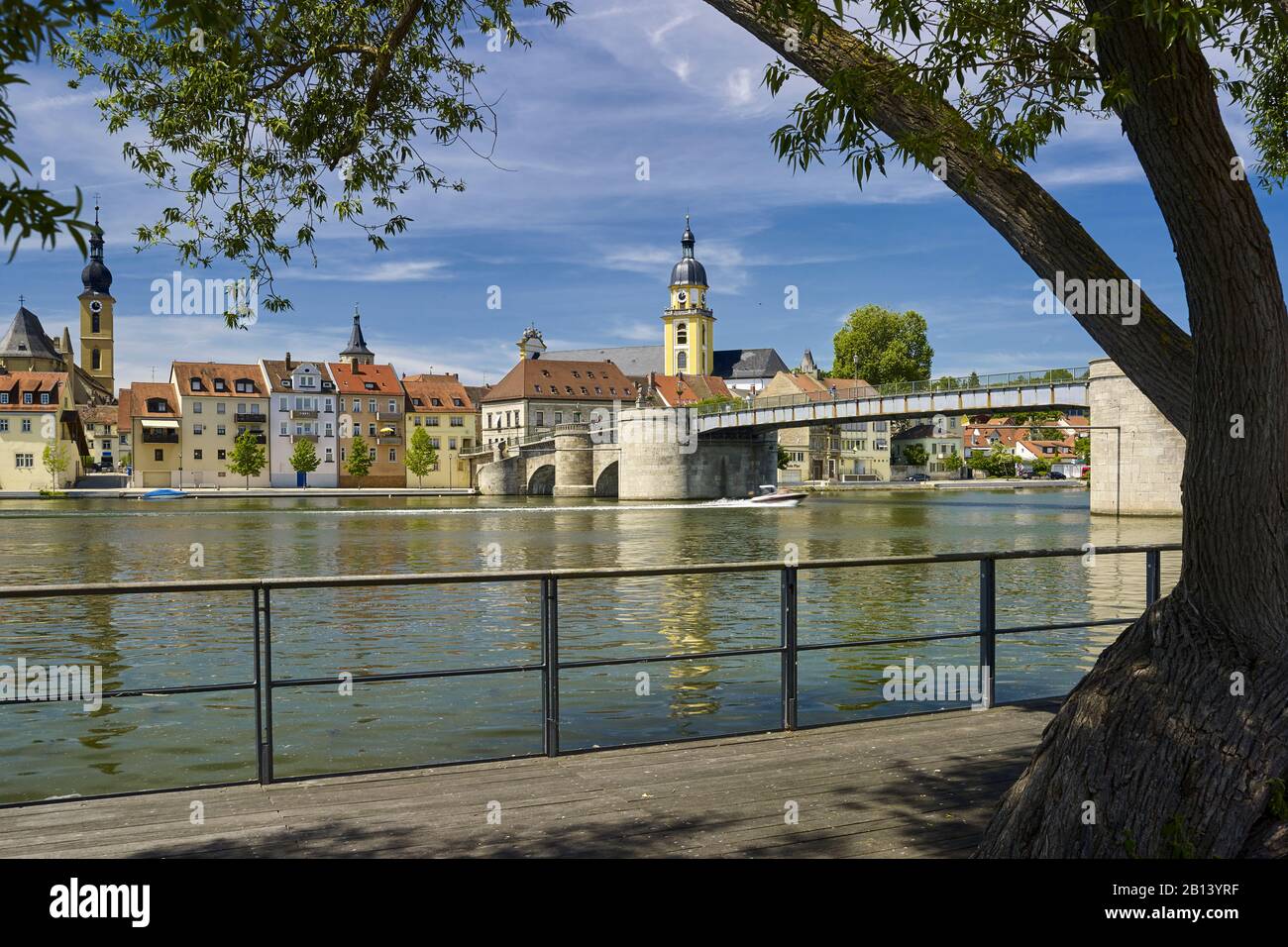 Alte hauptkirche -Fotos und -Bildmaterial in hoher Auflösung – Alamy