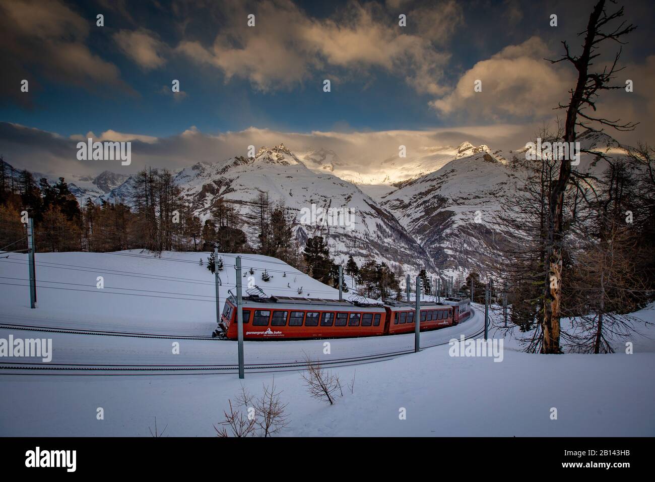 Zermatt bahn -Fotos und -Bildmaterial in hoher Auflösung – Alamy