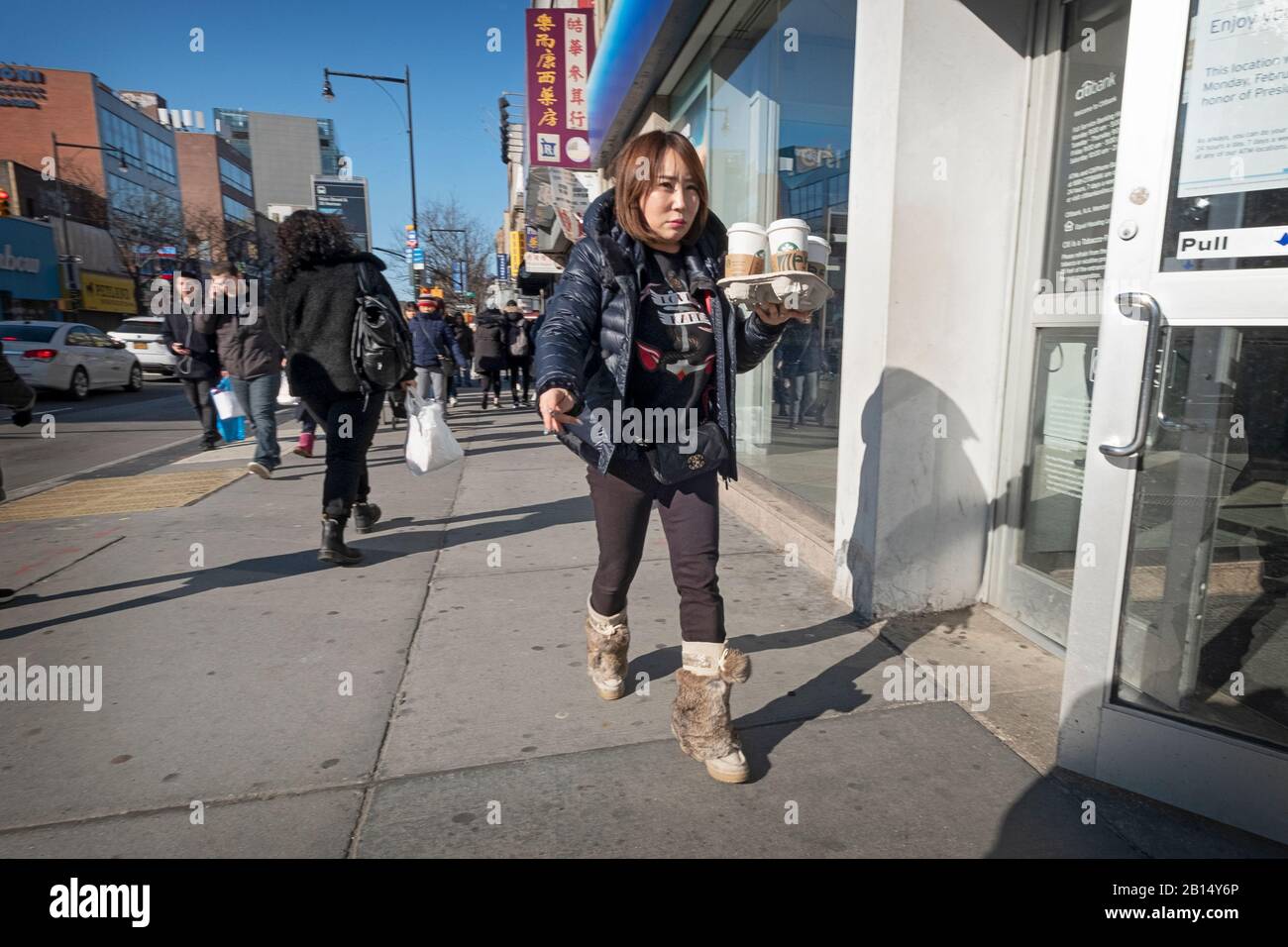 Starbucks new york city -Fotos und -Bildmaterial in hoher Auflösung – Alamy