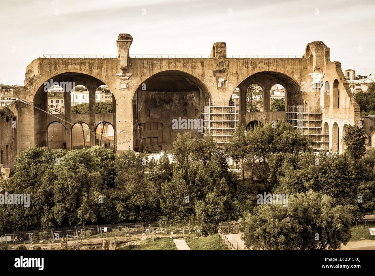 Basilica of maxentius -Fotos und -Bildmaterial in hoher Auflösung – Alamy