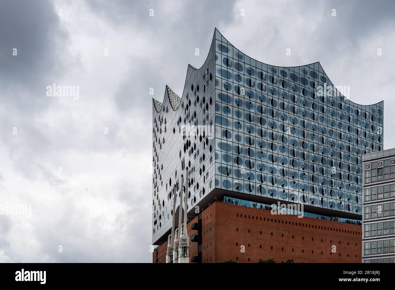 Hamburg, 4. August 2019: Elbphilharmonie oder Elbphilharmonie im ...