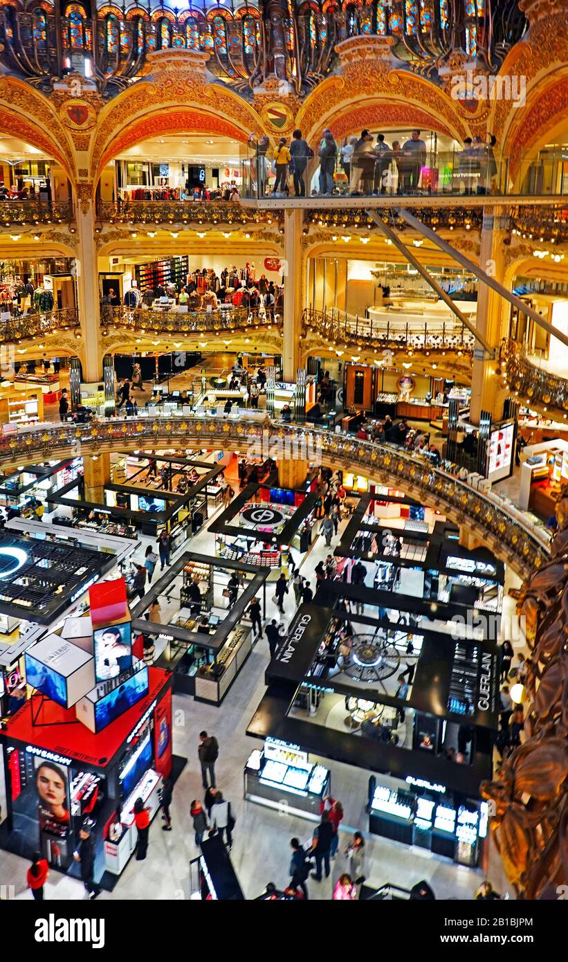 Glasswalk skywalk glass walk -Fotos und -Bildmaterial in hoher ...