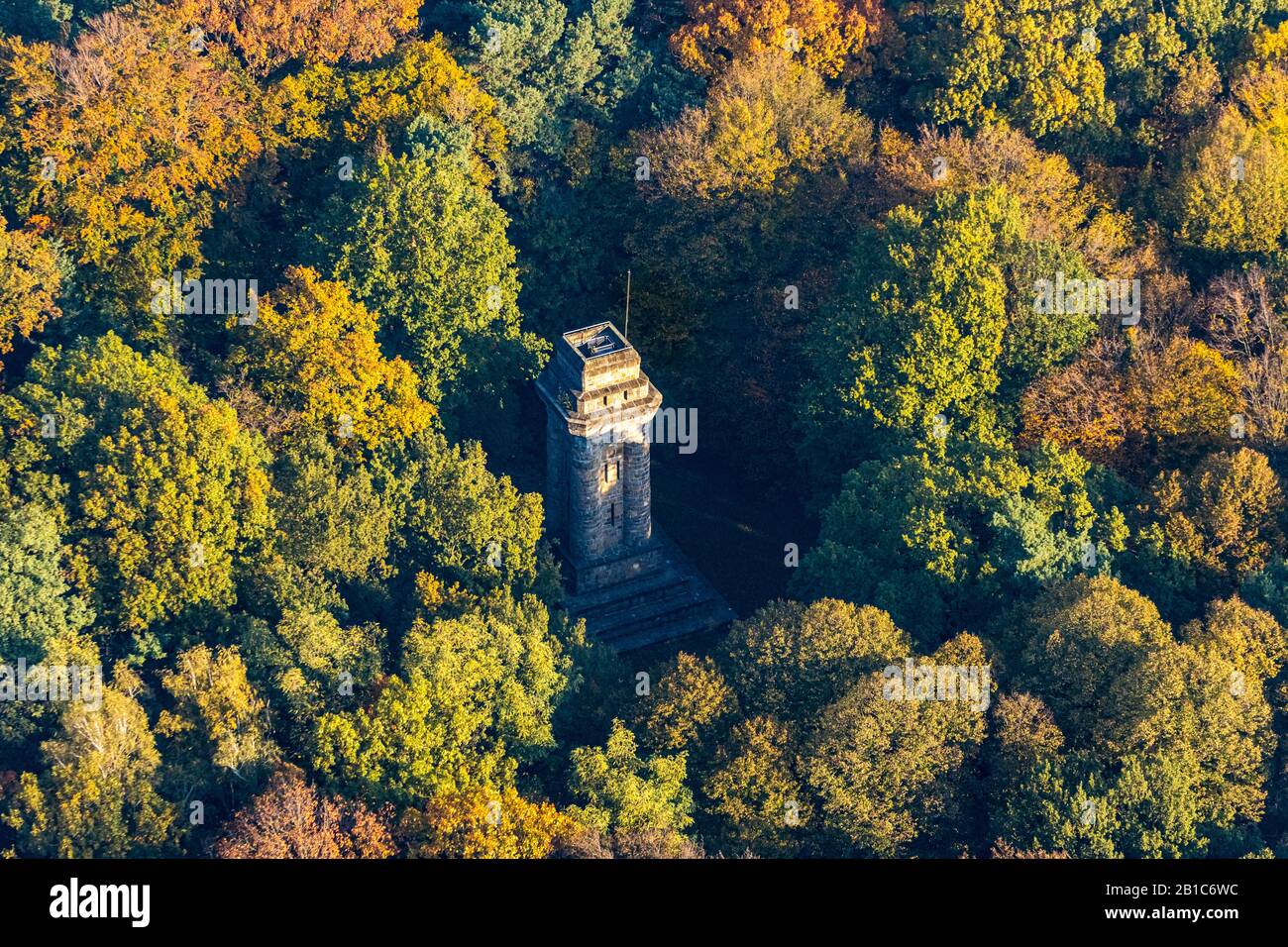 Luftbild, Turm von Bismarck im Herbstwald, Josef-Kaiser-Allee, Viersen ...