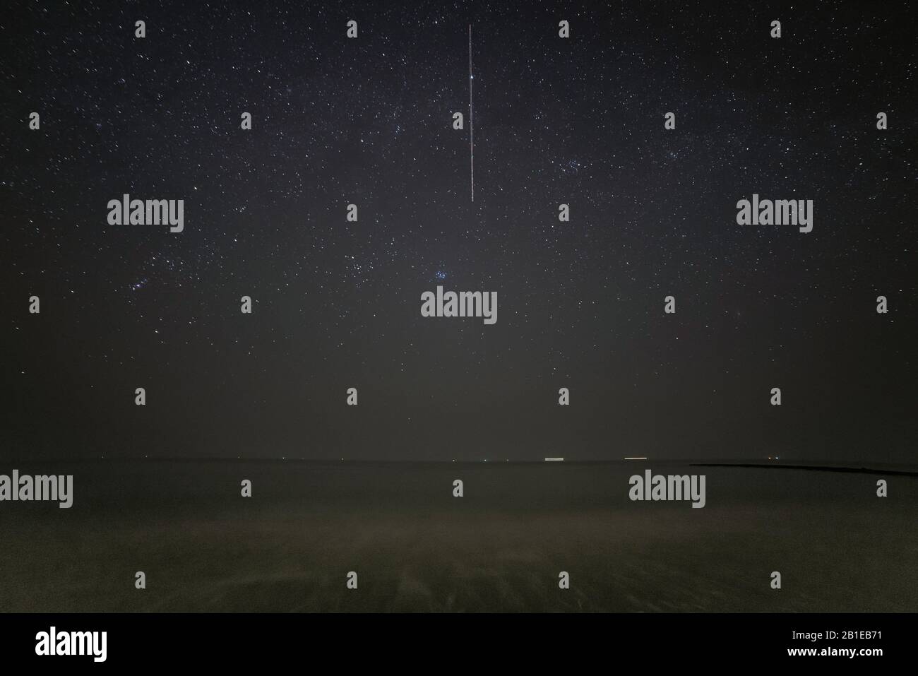 Fallende objekte -Fotos und -Bildmaterial in hoher Auflösung – Alamy