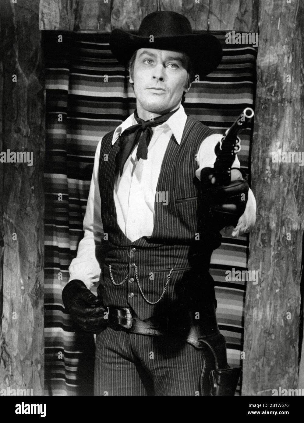 Alain delon alain delon -Fotos und -Bildmaterial in hoher Auflösung ...