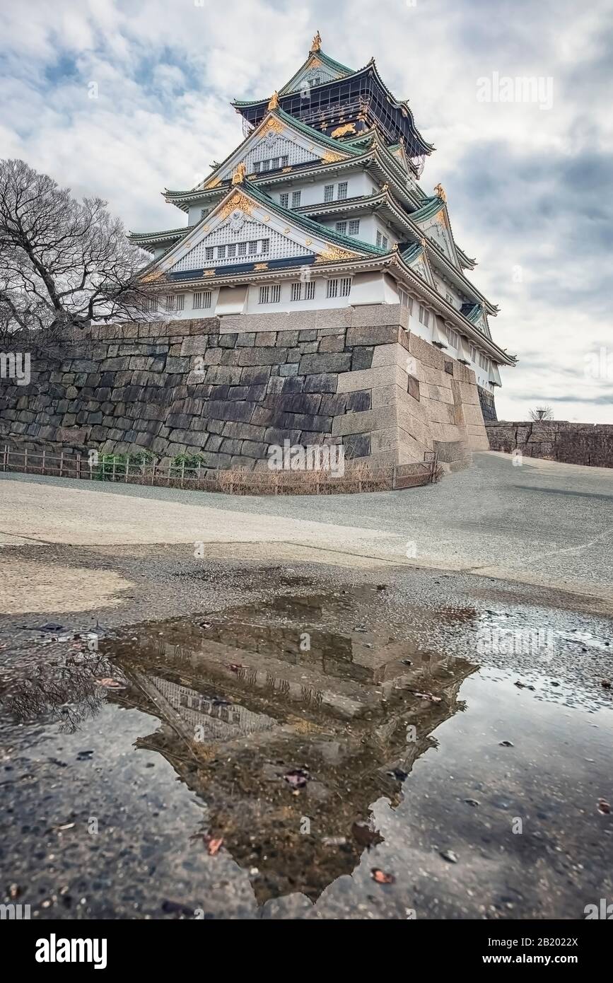 Spiegelbild auf dem wasser -Fotos und -Bildmaterial in hoher Auflösung ...