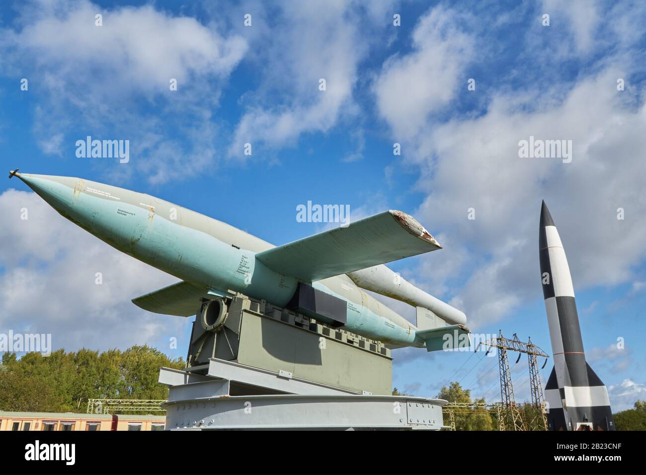 V2 raketen -Fotos und -Bildmaterial in hoher Auflösung – Alamy