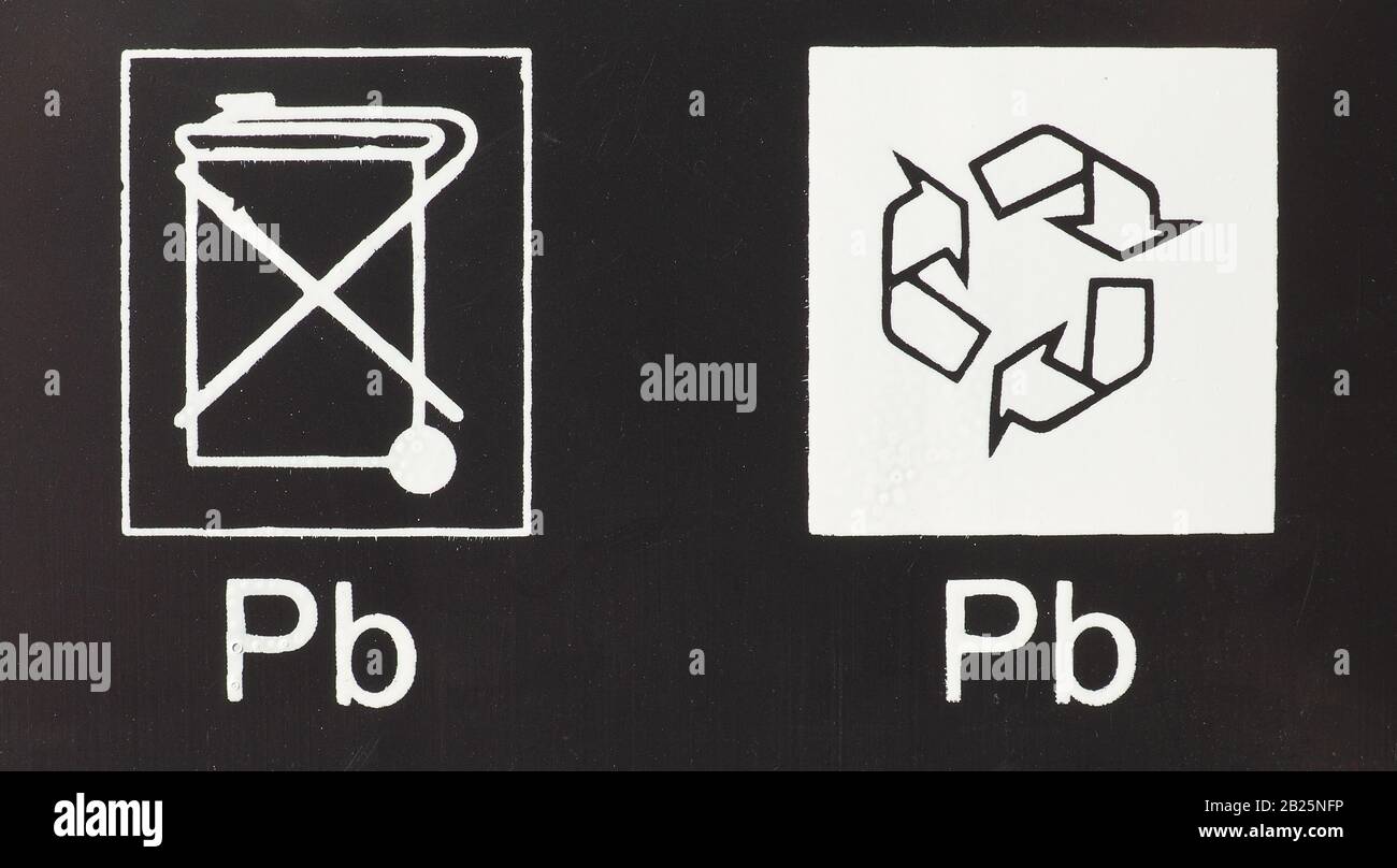 Universelles recycling symbol -Fotos und -Bildmaterial in hoher ...