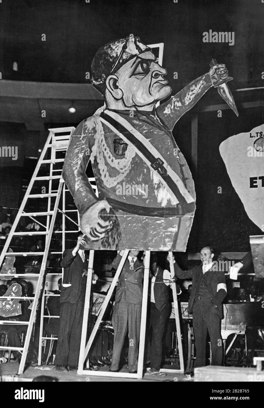 Italian dictator benito mussolini -Fotos und -Bildmaterial in hoher ...