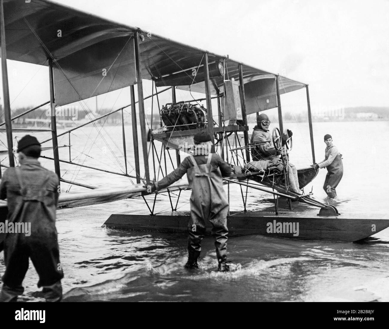 Naval capt -Fotos und -Bildmaterial in hoher Auflösung – Alamy