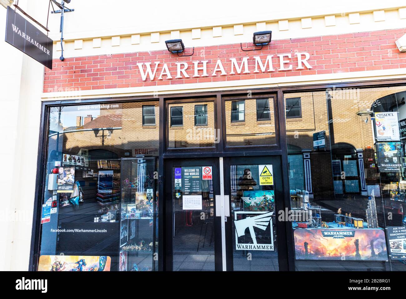 Warhammer logo -Fotos und -Bildmaterial in hoher Auflösung – Alamy