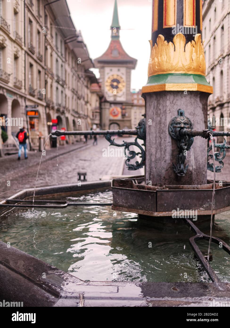 Der Zähringerbrunnen ist ein Brunnen an der Kramgasse in der Altstadt ...