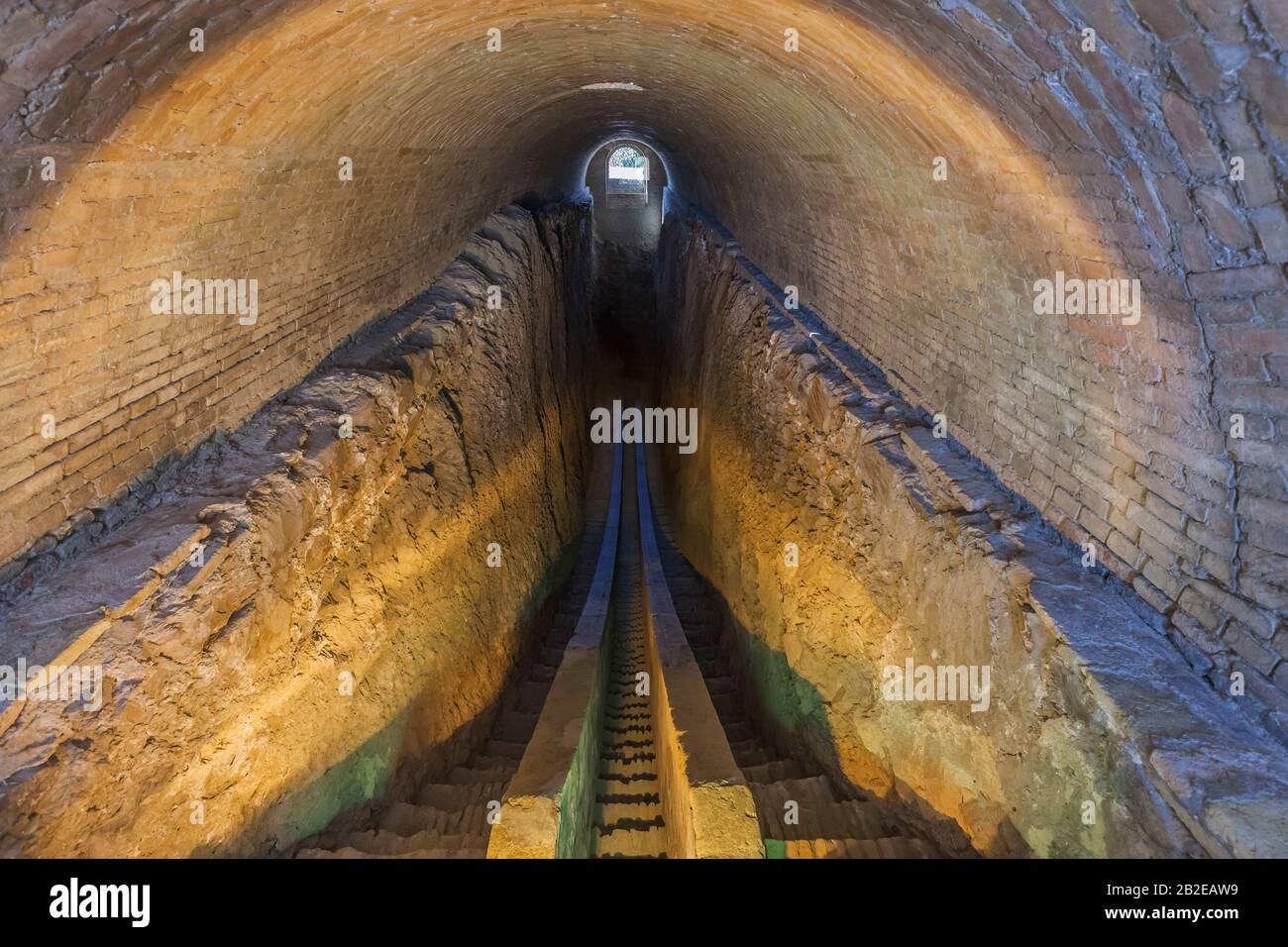 Samarkand observatory Stockfotos und -bilder Kaufen - Alamy