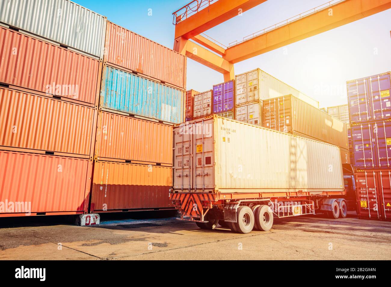 Lkw Box Stockfotos und -bilder Kaufen - Alamy