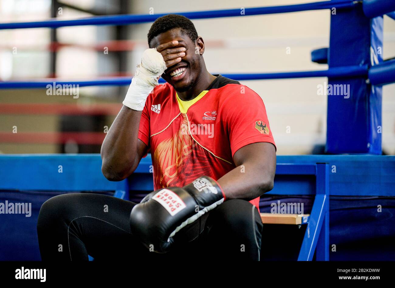 Wbc junioren weltmeisterin -Fotos und -Bildmaterial in hoher Auflösung – Alamy