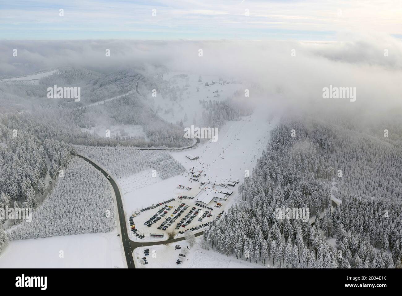 Skigebiet Kahler Asten im Hochsauerlandkreis, 26.01.2013, Luftbild ...