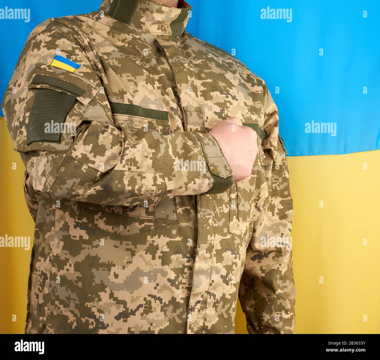 Ukrainian uniform -Fotos und -Bildmaterial in hoher Auflösung – Alamy