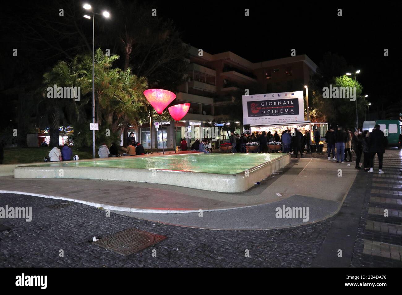 Persone professionali -Fotos und -Bildmaterial in hoher Auflösung – Alamy