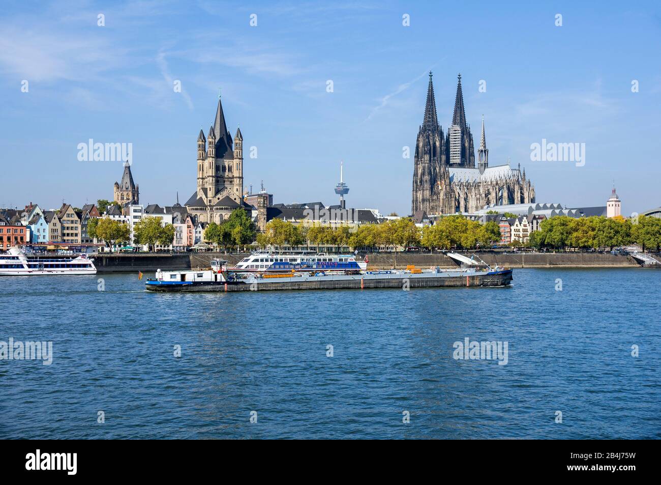 Schifffahrt köln nordrhein westfalen -Fotos und -Bildmaterial in hoher ...