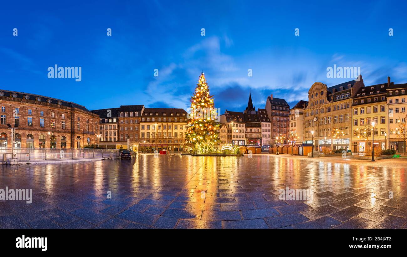 Straßburg weihnachtsbeleuchtung -Fotos und -Bildmaterial in hoher ...