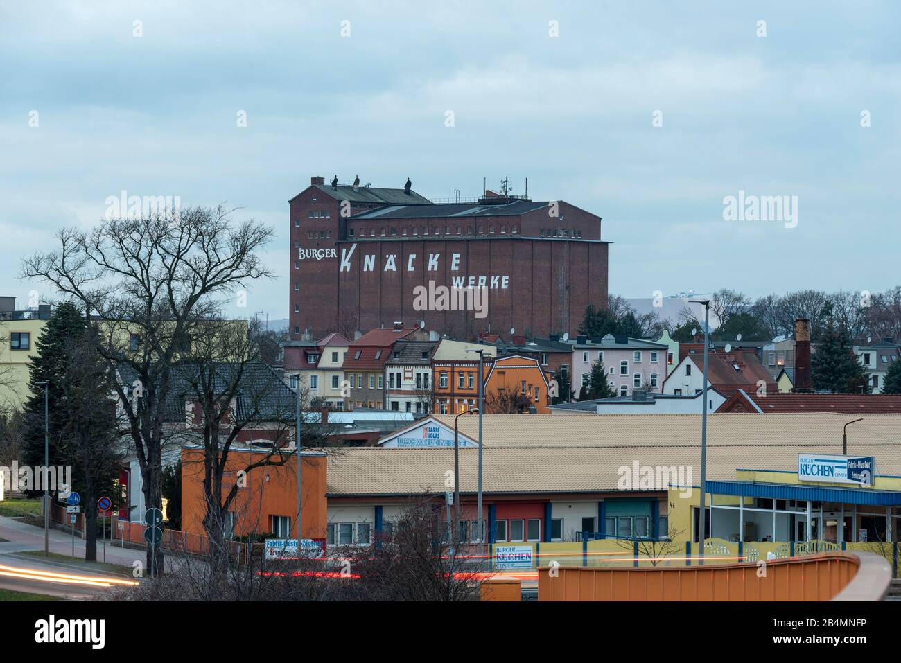 Burger knacke -Fotos und -Bildmaterial in hoher Auflösung – Alamy