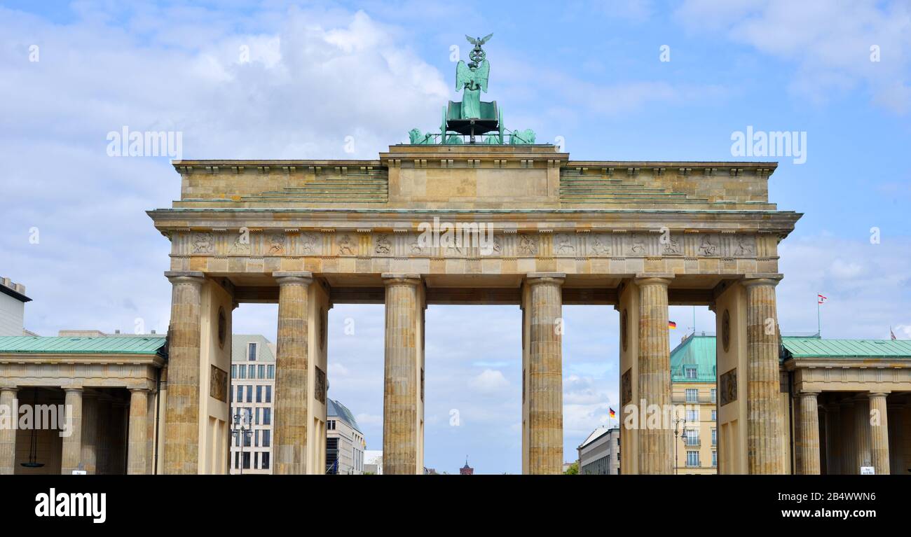 Berlin, Deutschlands berühmtes Brandenburger Tor (Brandenburger Tor) im ...