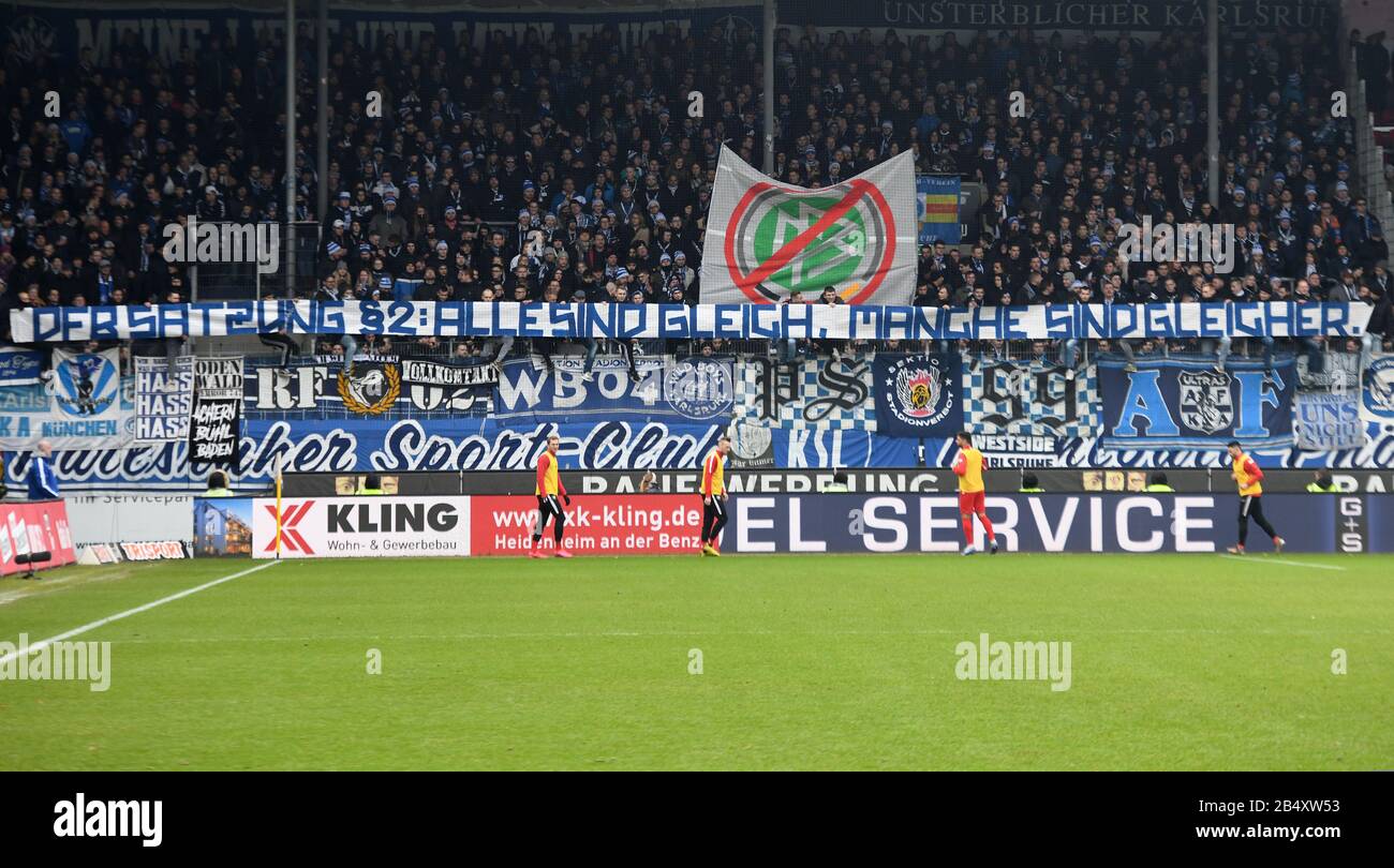 Karlsruher sc logo -Fotos und -Bildmaterial in hoher Auflösung – Alamy