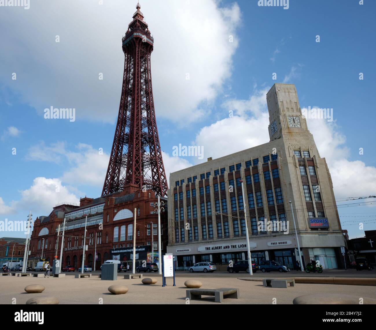 England, Lancashire, Blackpool: Blackpool Tower und der Albert und der ...