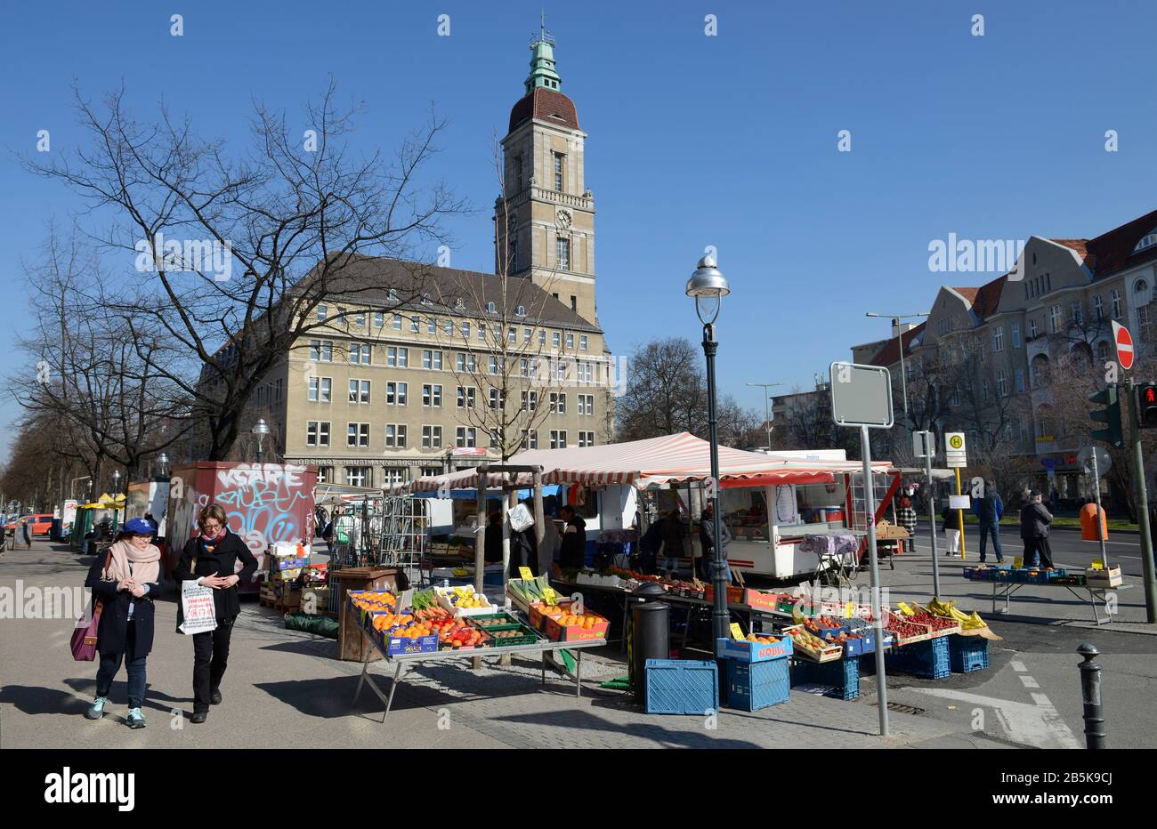 Hausfassade friedenau -Fotos und -Bildmaterial in hoher Auflösung – Alamy
