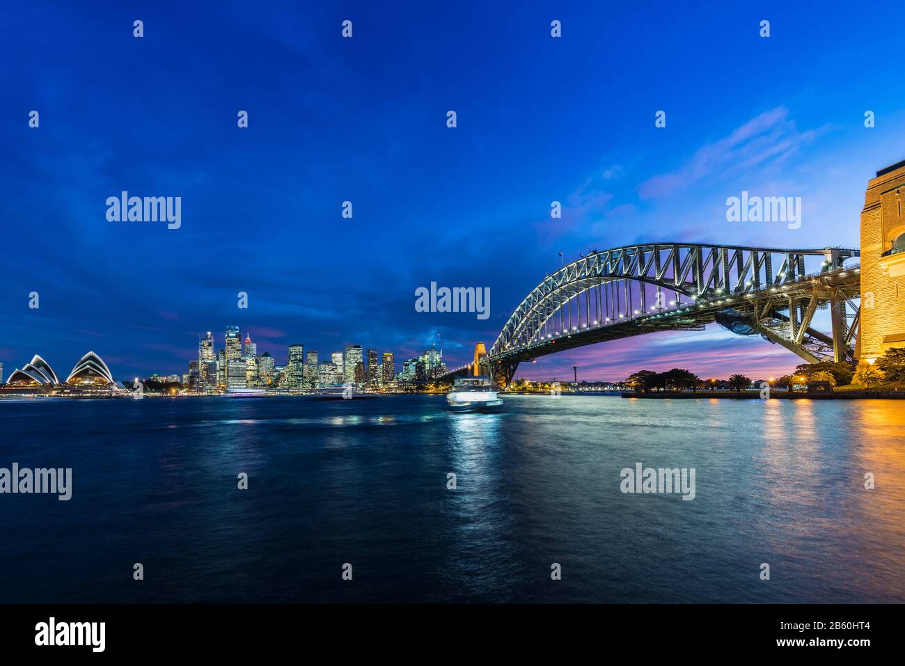 Sydney harbour bridge opernhaus -Fotos und -Bildmaterial in hoher ...