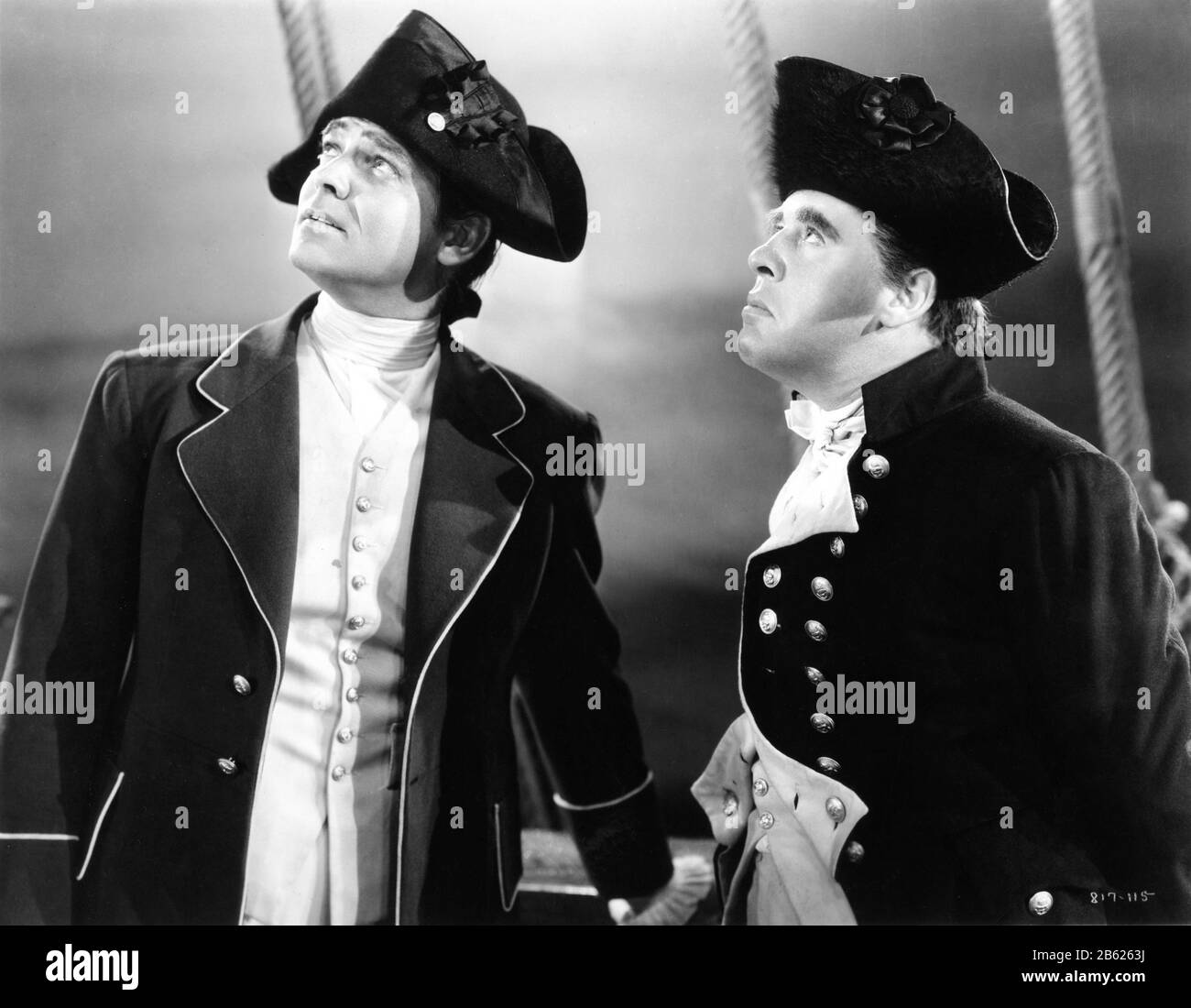 Charles lughton als captain bligh -Fotos und -Bildmaterial in hoher ...