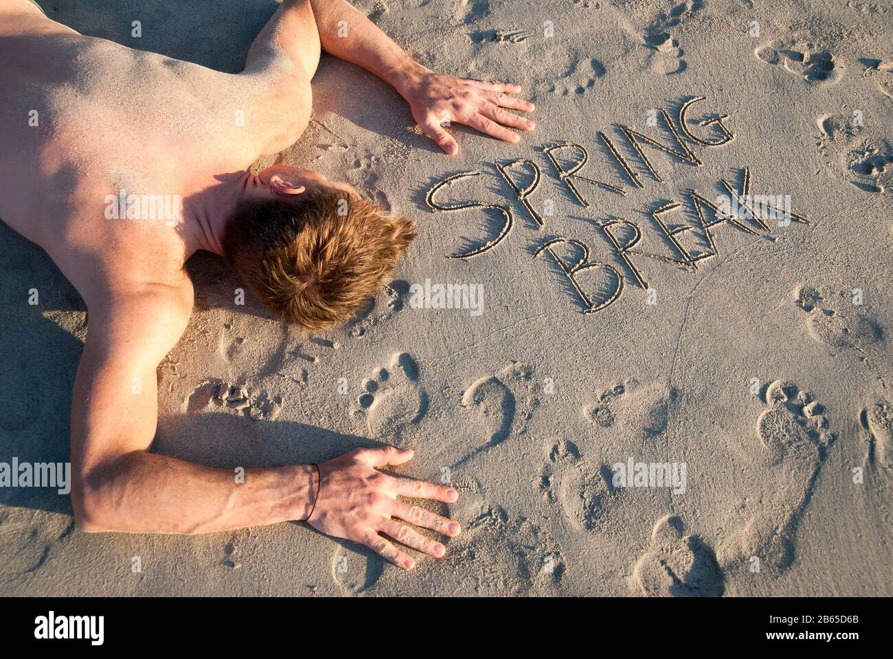 Spring break betrunken -Fotos und -Bildmaterial in hoher Auflösung – Alamy