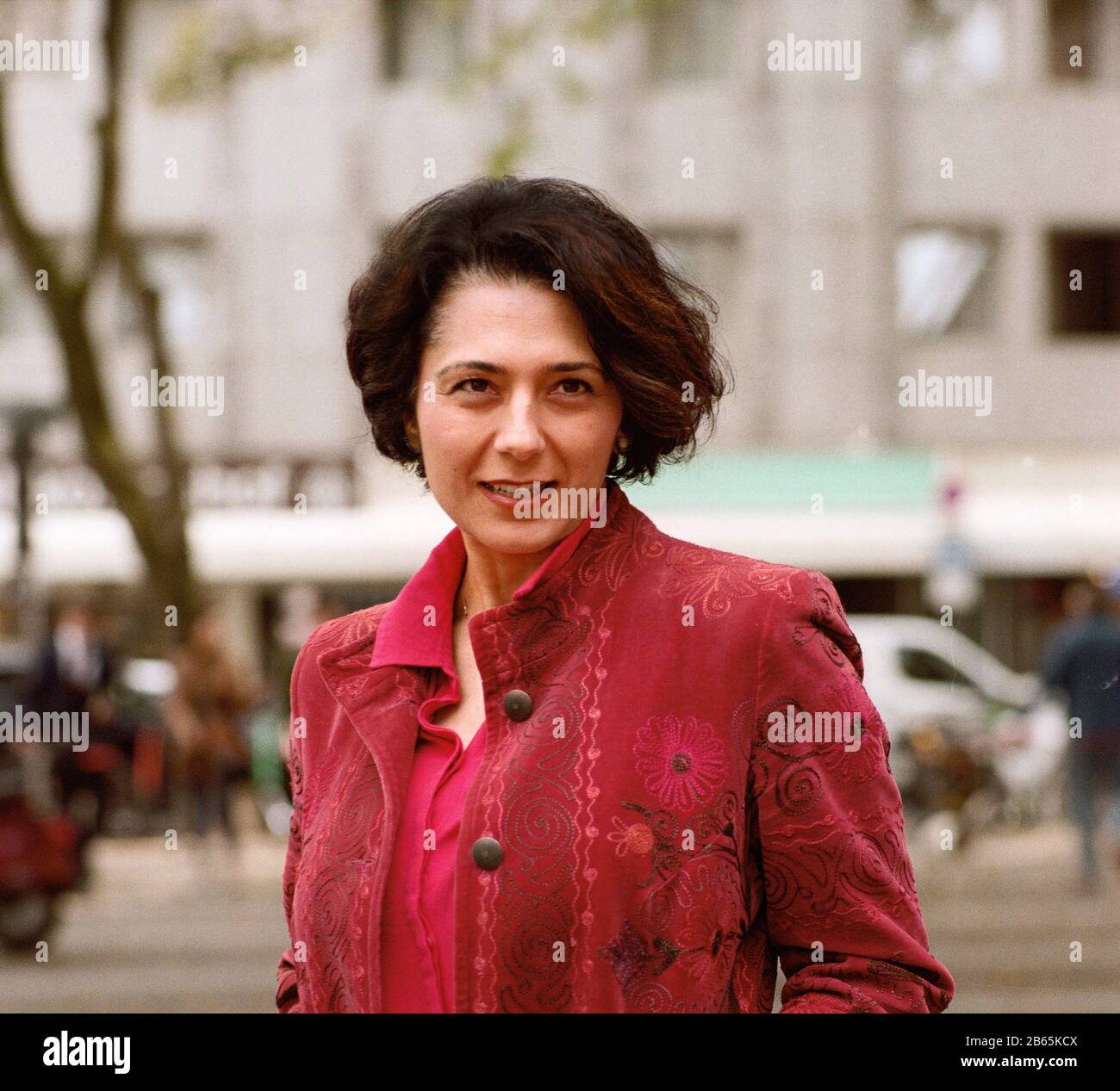 Golineh atai -Fotos und -Bildmaterial in hoher Auflösung – Alamy