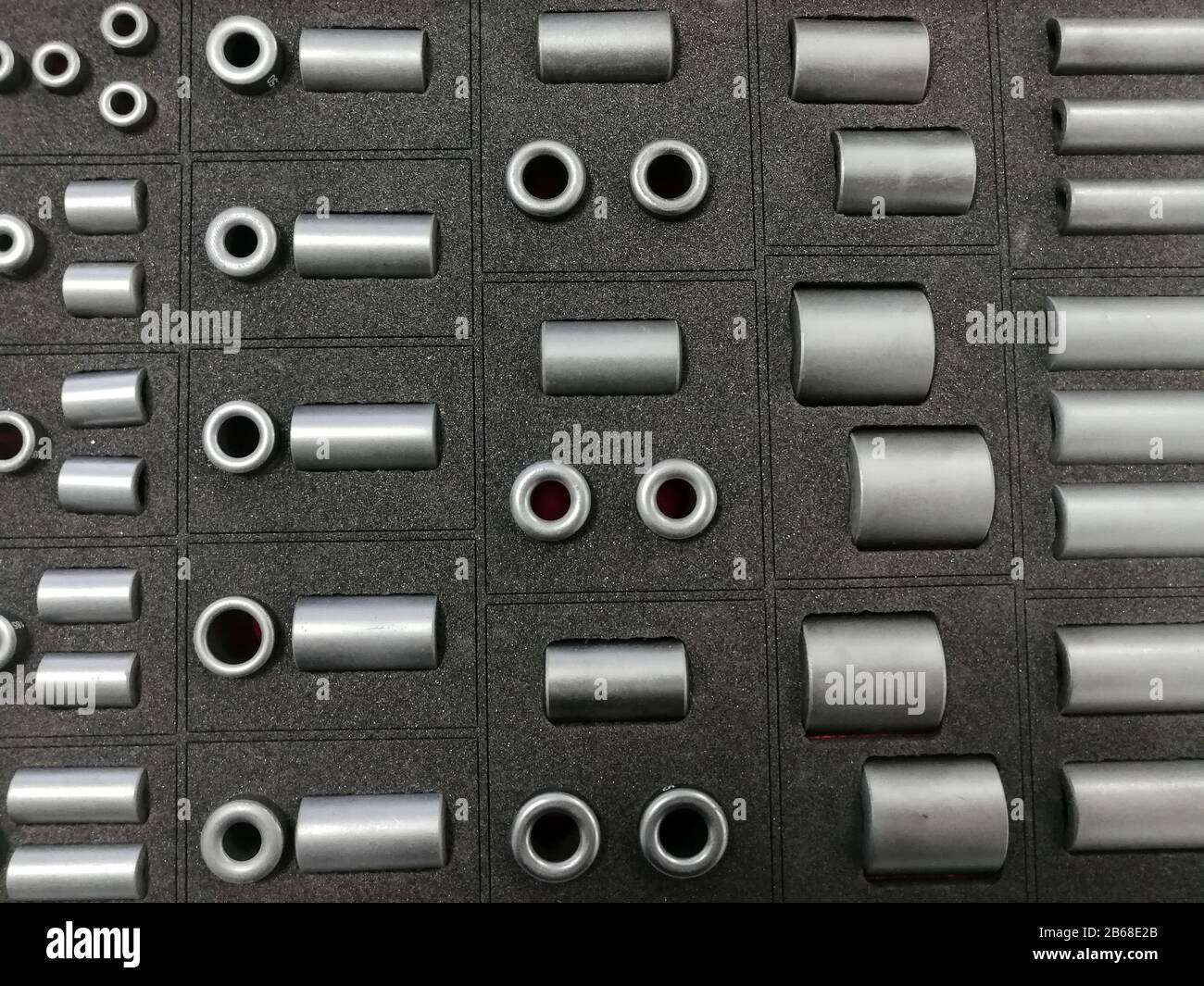 Ferrite clamp -Fotos und -Bildmaterial in hoher Auflösung – Alamy