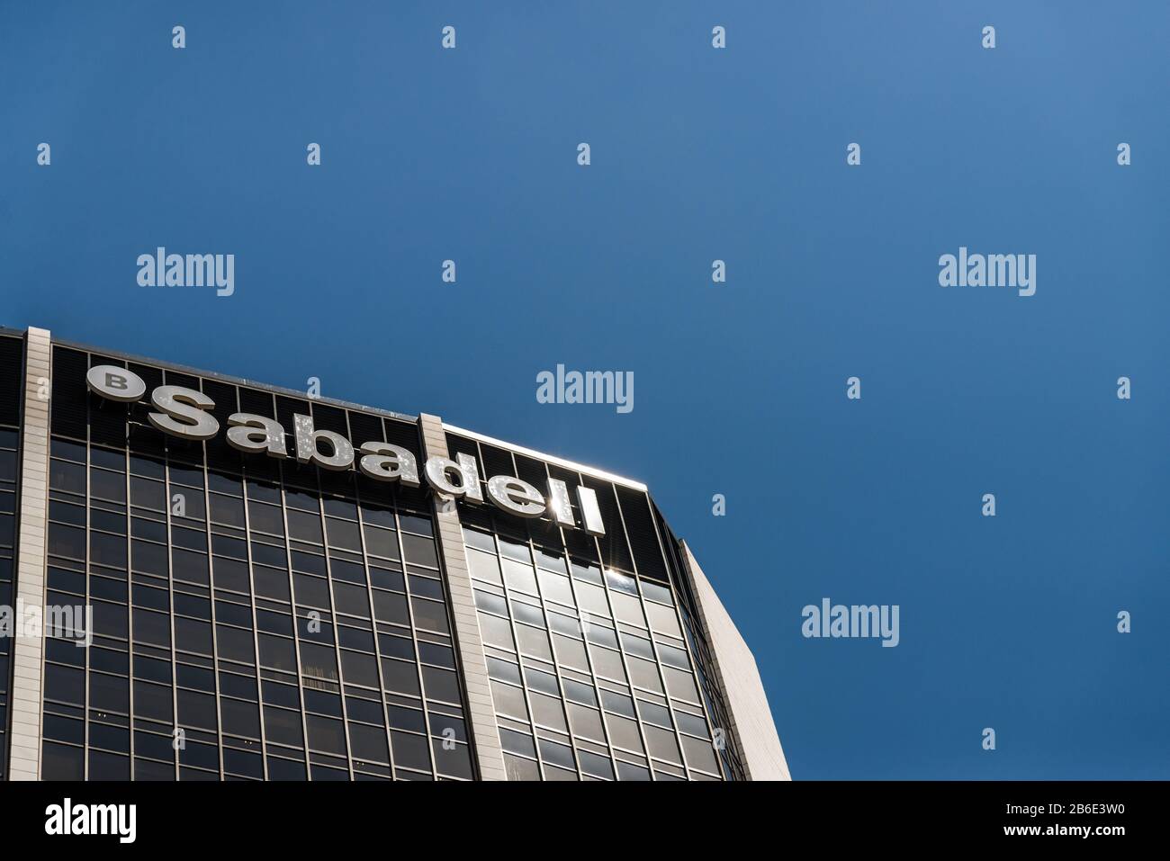 Bank sabadell -Fotos und -Bildmaterial in hoher Auflösung – Alamy
