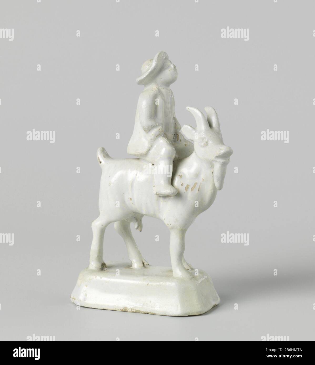 Geit traf Berijder Beeld van Ogedecoreerde faience. OP een rechthoekig ...