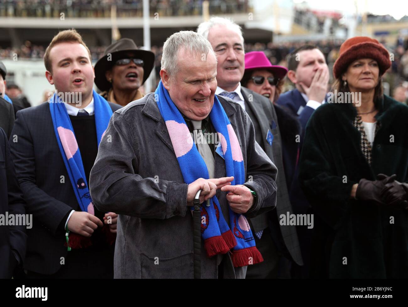 Besitzer andrew gemmell -Fotos und -Bildmaterial in hoher Auflösung – Alamy