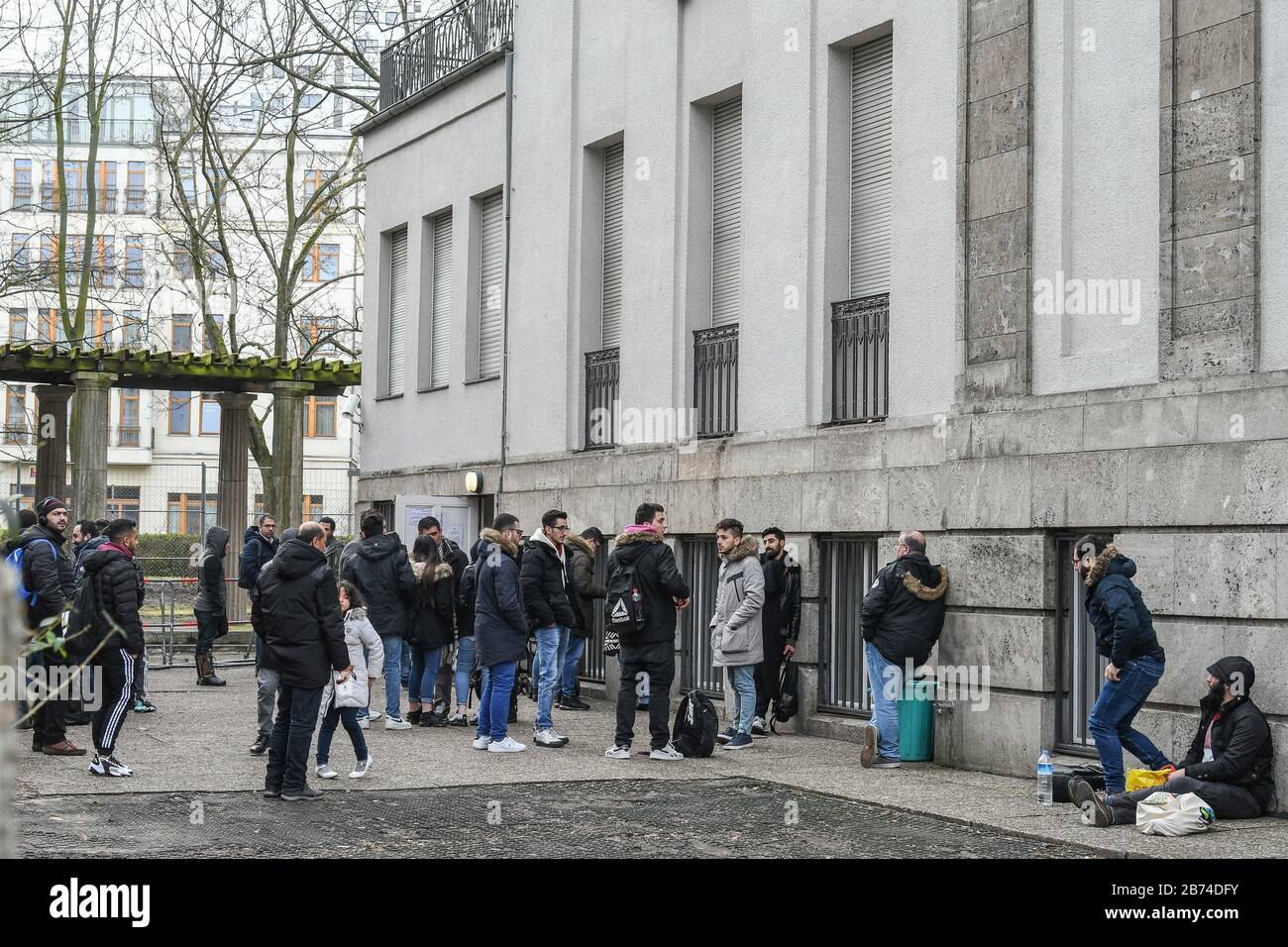 Syrische botschaft -Fotos und -Bildmaterial in hoher Auflösung – Alamy