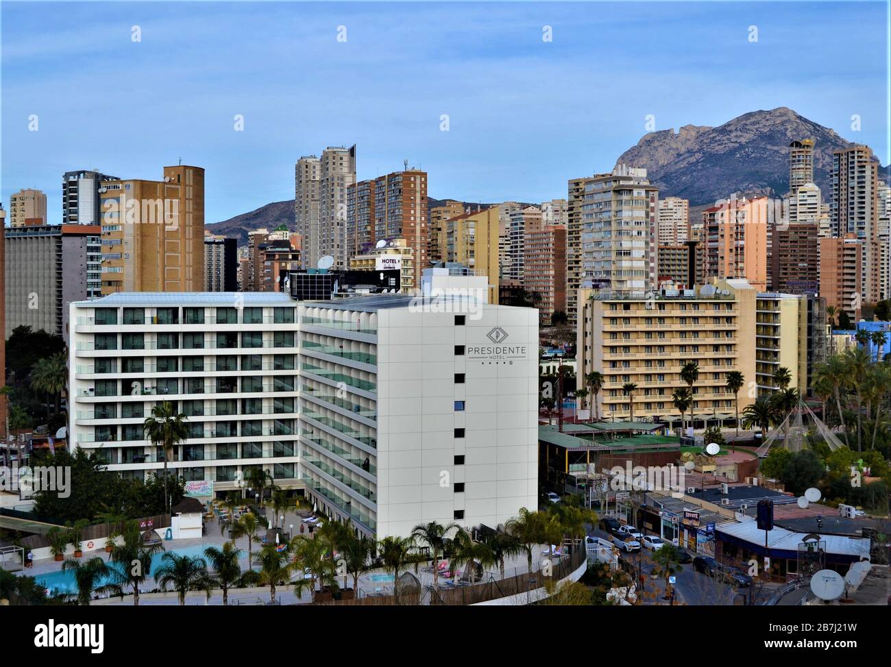 Benidorm neue stadt -Fotos und -Bildmaterial in hoher Auflösung – Alamy