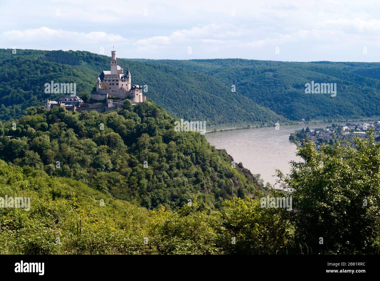 Marksburg rhine valley castle germany -Fotos und -Bildmaterial in hoher ...