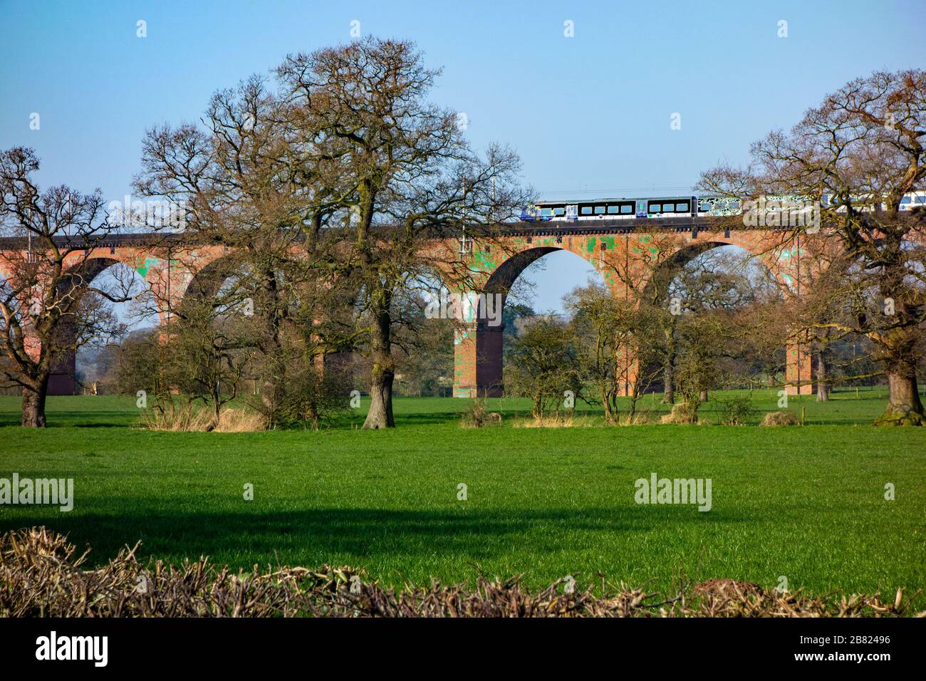 Cheshire viaduct -Fotos und -Bildmaterial in hoher Auflösung – Alamy