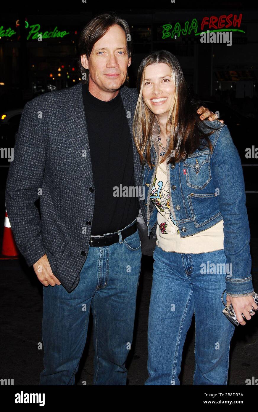 Roter teppich retro kevin sorbo und frau sam jenkins -Fotos und ...