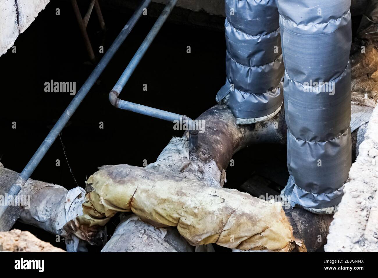 Unterirdisches heizsystem -Fotos und -Bildmaterial in hoher Auflösung ...