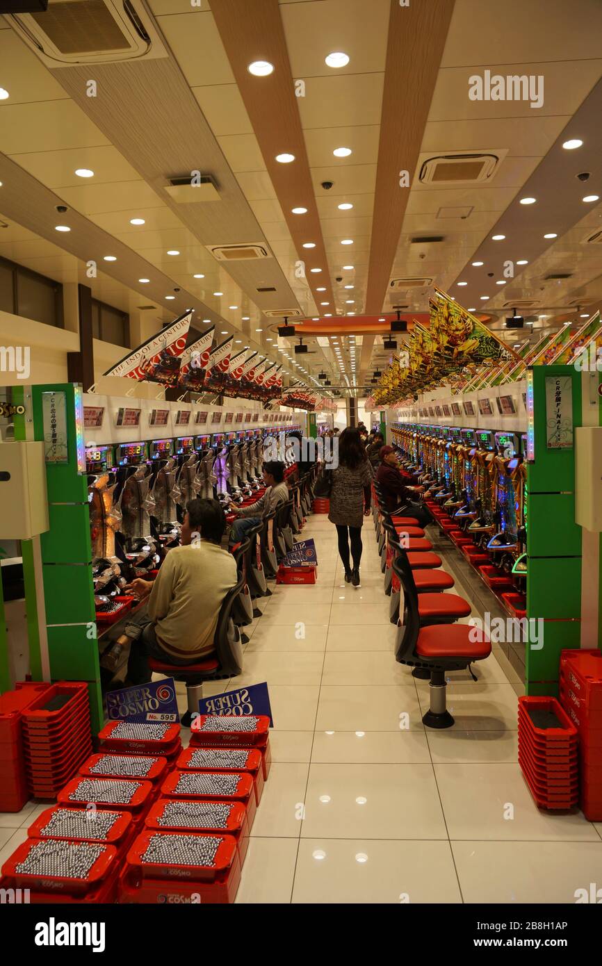 Pachinko hall -Fotos und -Bildmaterial in hoher Auflösung – Alamy