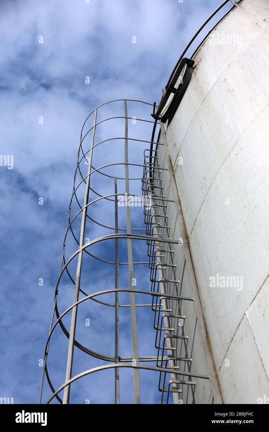Grain Silo Ladder Stockfotos und -bilder Kaufen - Alamy