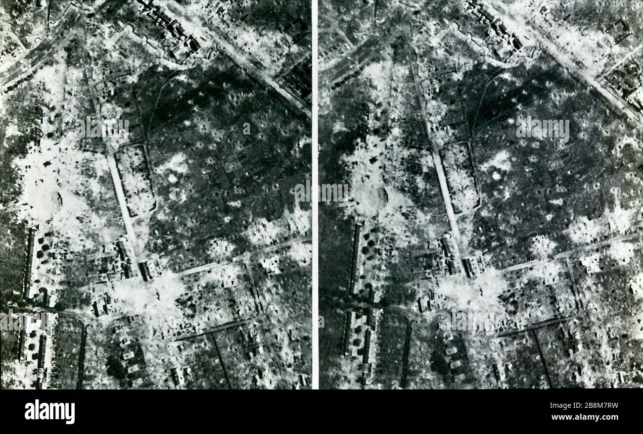 Kanonfeuerillustration um 1900 -Fotos und -Bildmaterial in hoher ...